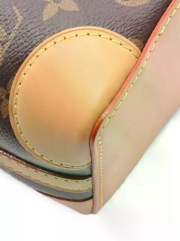 LOUIS VUITTON 2021 Noe Perth Bucket Bag