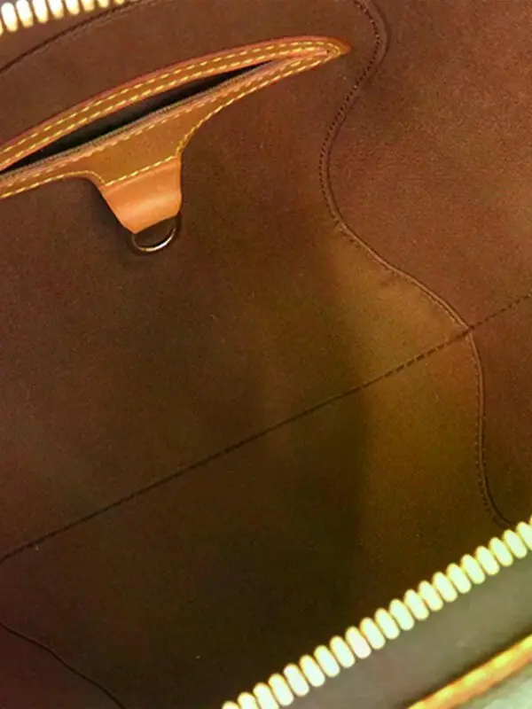 LOUIS VUITTON Monogram Ellipse Pm Handbag