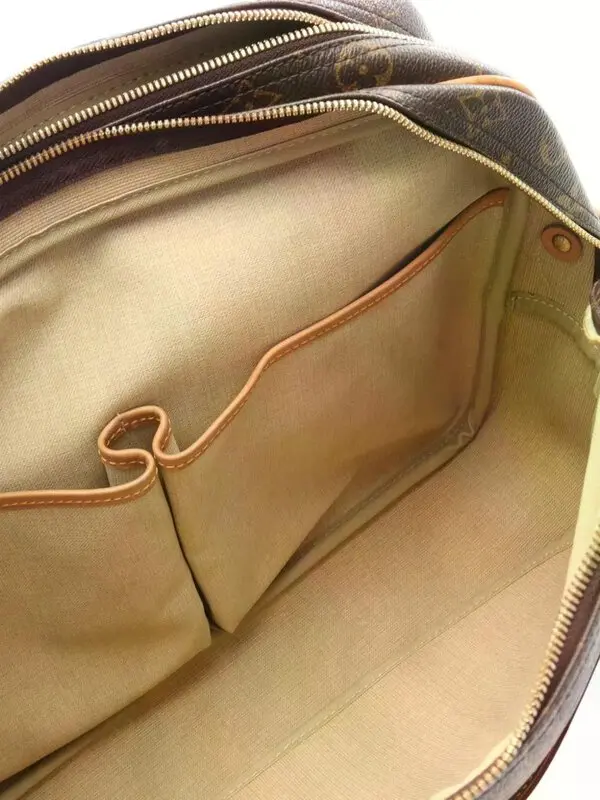 LOUIS VUITTON Monogram Reporter Gm Shoulder Bag