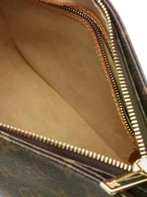 LOUIS VUITTON Monogram Canvas Looping Mm Shoulder Bag