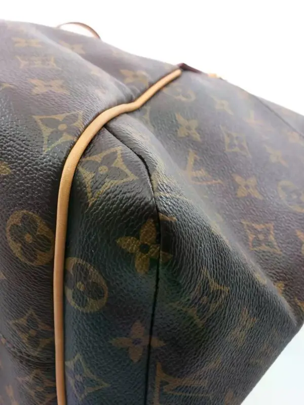 LOUIS VUITTON Totally Mm Tote Bag - Brown