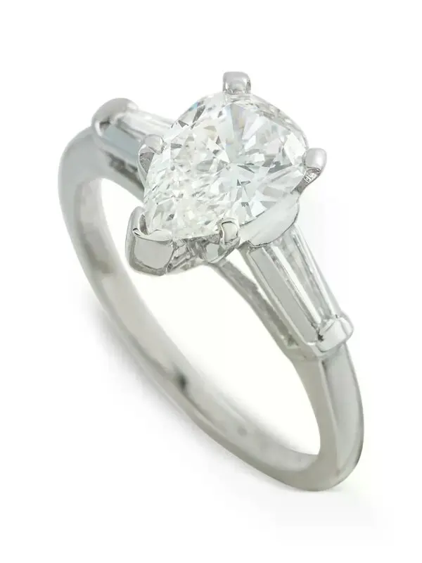 LB EXCLUSIVE Platinum Diamond Ring