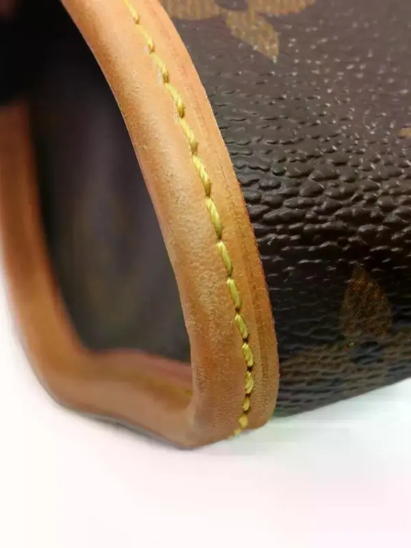 LOUIS VUITTON Popincourt Ron Monogram Shoulder Bag - Brown