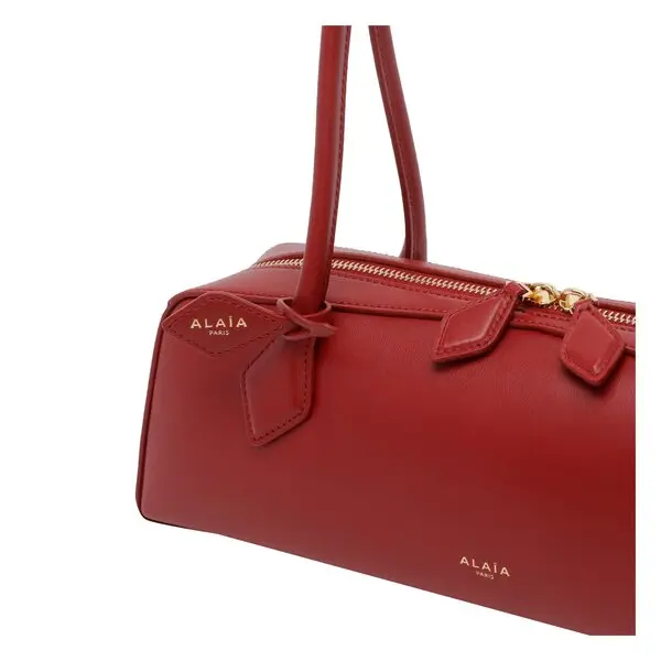Alaïa Medium Le Teckel Shoulder Bag - Red