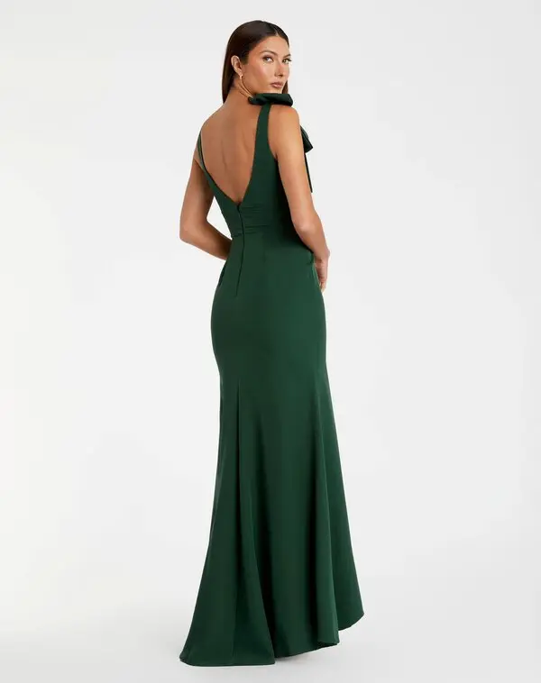 Mac Duggal Sleeveless V-neck Bow Detail Mermaid Gown - Green