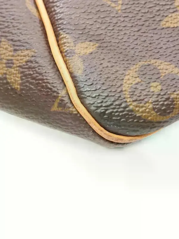 LOUIS VUITTON Monogram Keepall 45 Bag