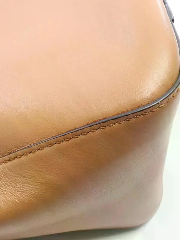 Fendi Ff Logo Leather Tote Bag