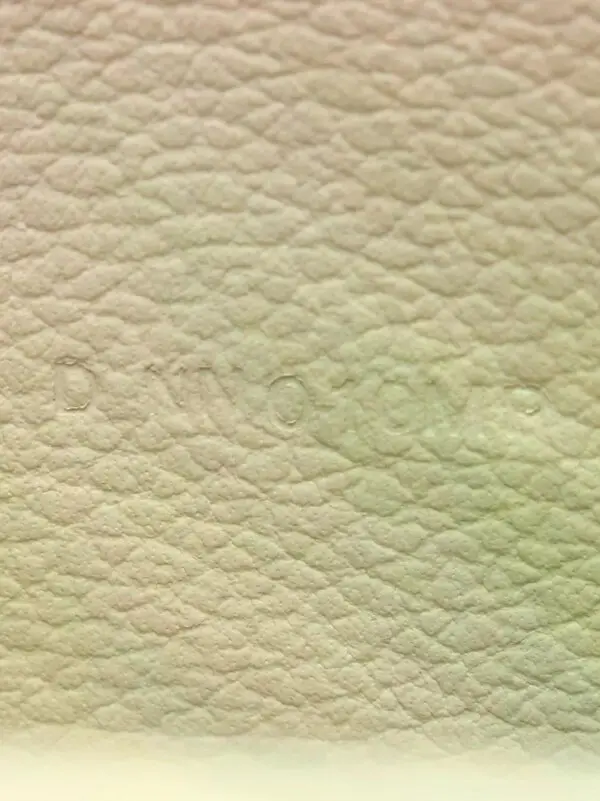 Hermès 2019 2002 Betton Bi-fold Wallet