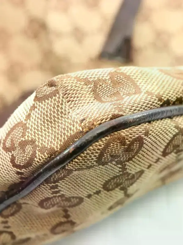Gucci Gg Canvas Sherry Line Shoulder Bag