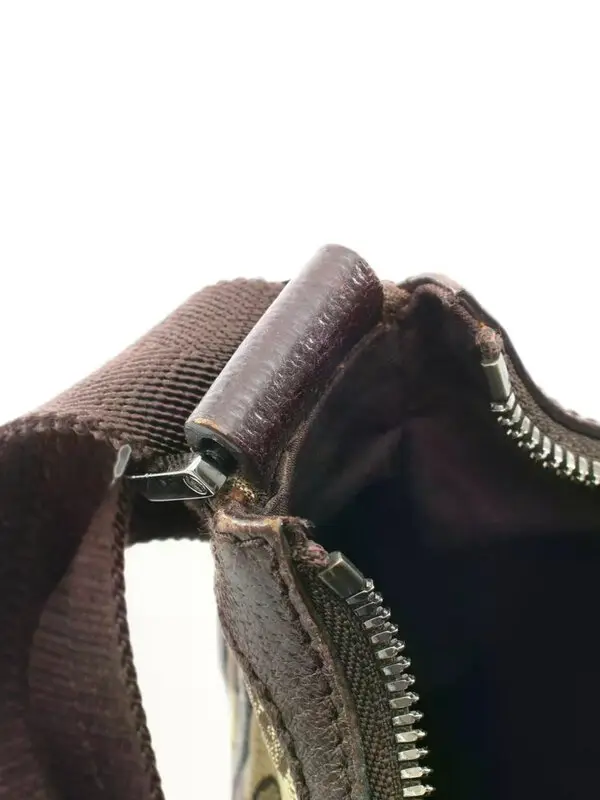 Gucci Gg Canvas Shoulder Bag