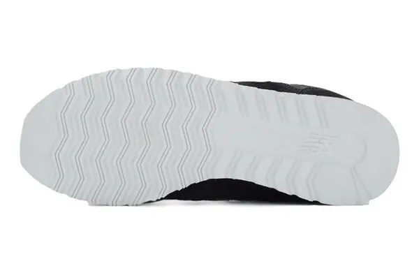 NEW BALANCE 520 Series Athletic Sneakers - Black