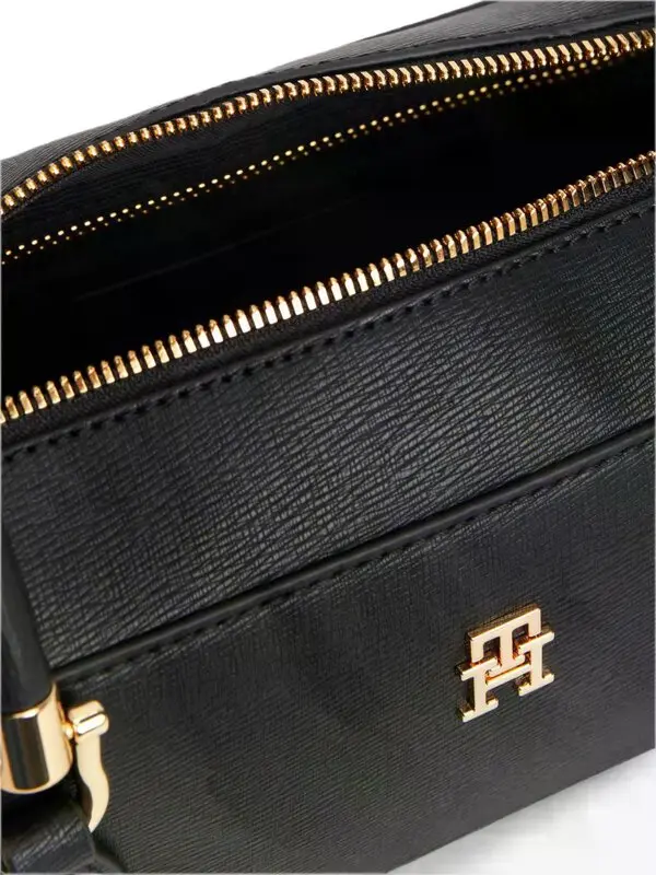 Tommy Hilfiger Grained Leather Shoulder Bag