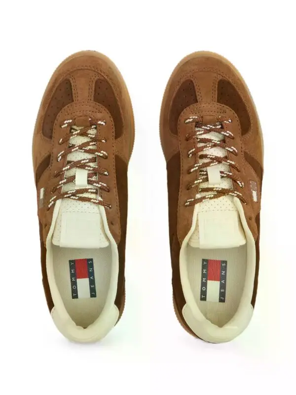Tommy Hilfiger Greenwich Logo-patch Panelled Sneakers