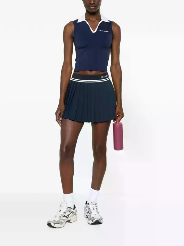 SPORTY & RICH Signature Logo Sleeveless Performance Top