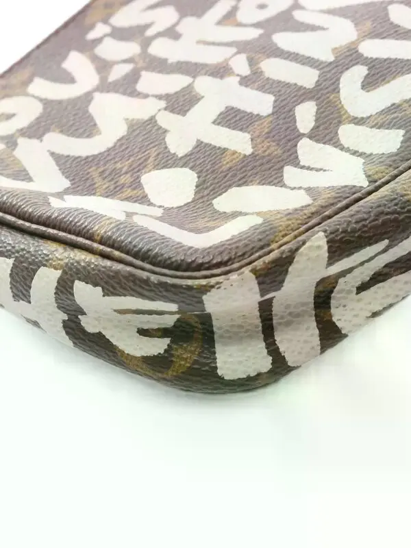LOUIS VUITTON X Stephen Sprouse 2001 Graffiti Monogram Shoulder Bag