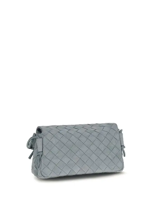 Bottega Veneta Suede Intrecciato Notturno Clutch - Blue