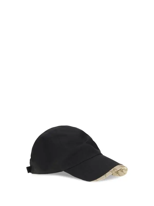 Gucci Baseball Cap With Gg Fabric Detail