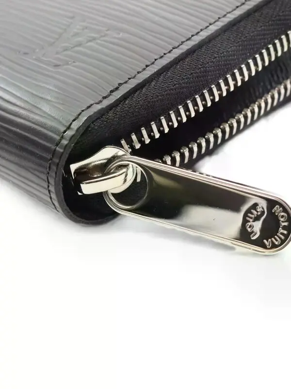 LOUIS VUITTON 2013 Zippy Wallet