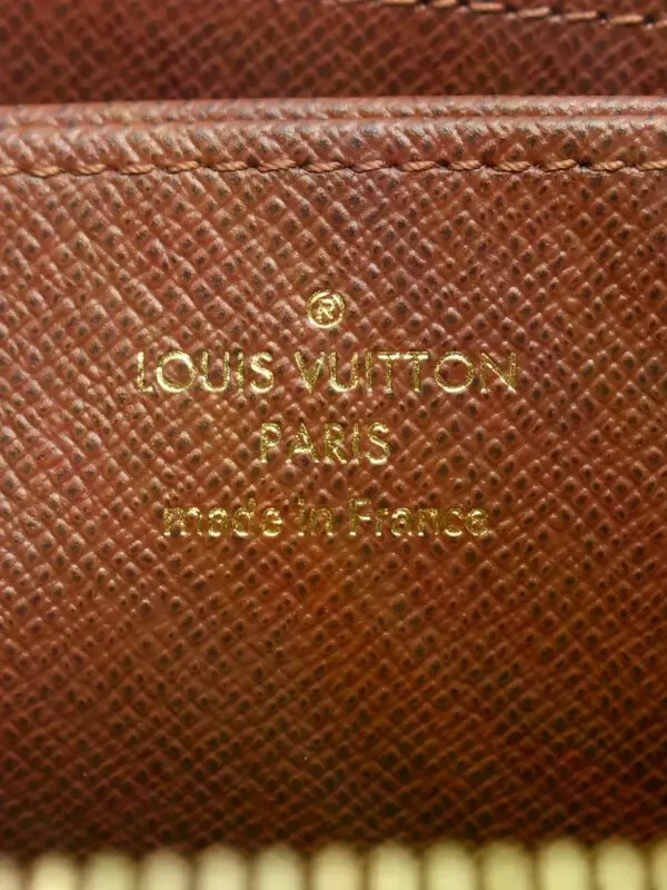 LOUIS VUITTON 2021s Zippy Monogram Wallet
