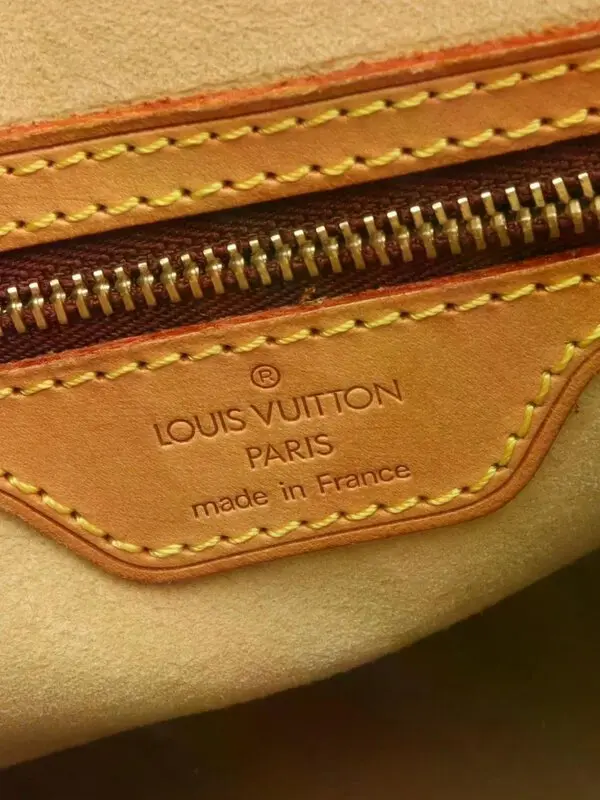 LOUIS VUITTON Looping Mm Monogram Shoulder Bag