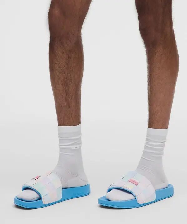 Lululemon Restfeel Woven Slide