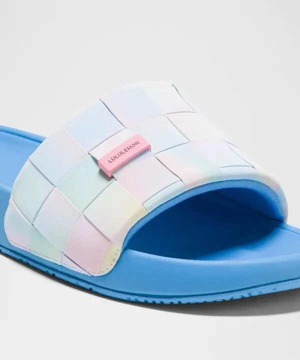 Lululemon Restfeel Woven Slide