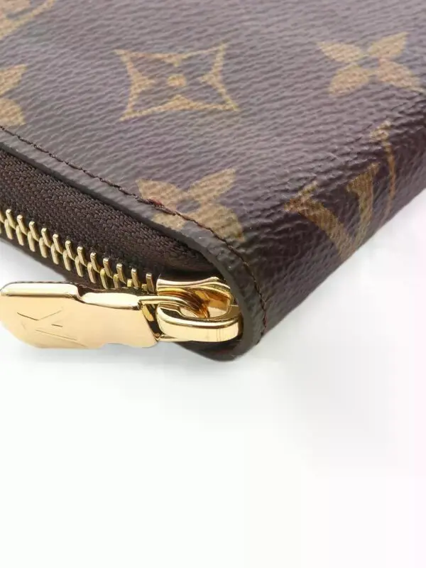 LOUIS VUITTON 2021s Zippy Monogram Wallet
