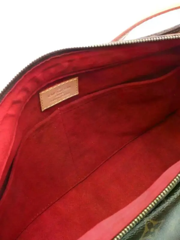 LOUIS VUITTON Monogram Vivacite Gm Shoulder Bag