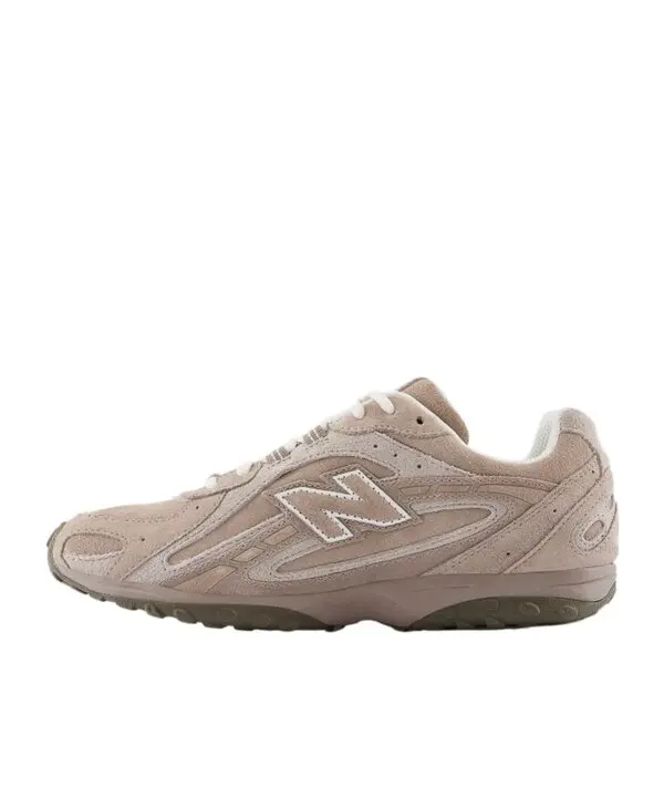 NEW BALANCE 204l Lace-up Sneakers - Nude