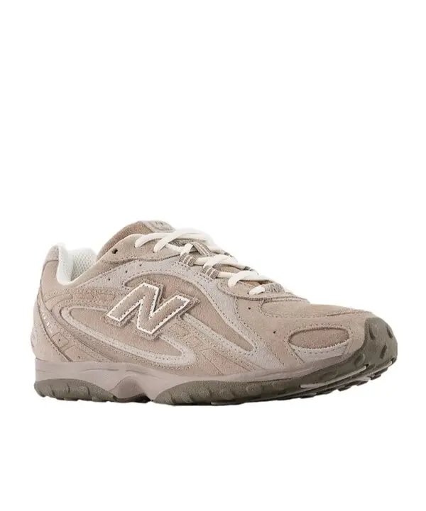NEW BALANCE 204l Lace-up Sneakers - Nude