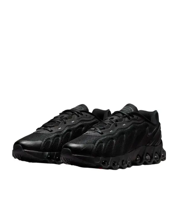Nike Max Dn8 Shoes