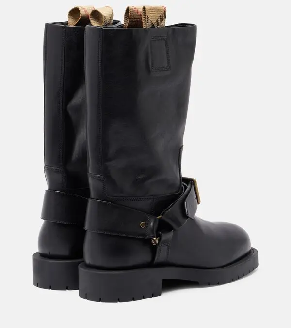 Burberry Soft Saddle Leather Mid-calf Boots With Buckle Fastening - Black