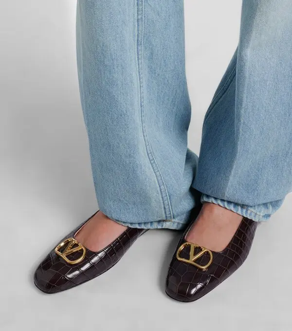 Valentino Garavani Vlogo Croc-effect Leather Ballet Flats
