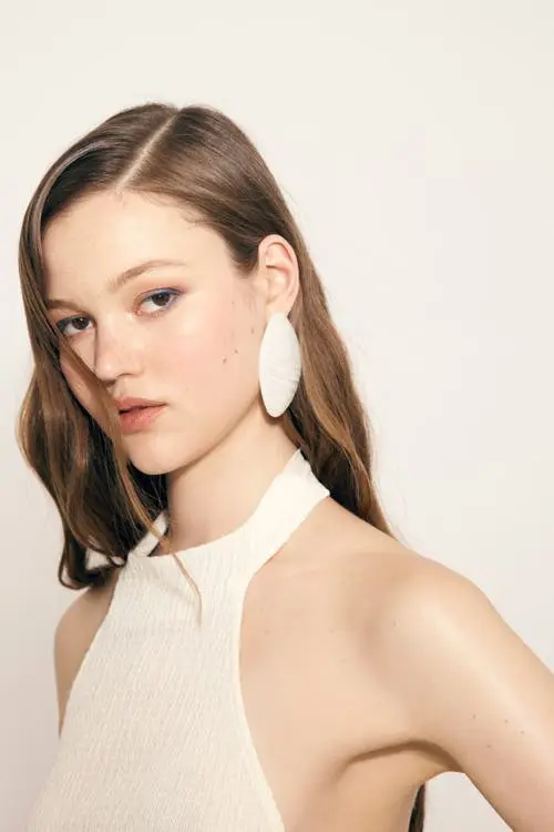 H&m Crinkled Halterneck Top With Tie Detail