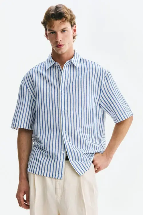 H&m Relaxed Fit Short-sleeved Linen-blend Shirt - Blue/striped