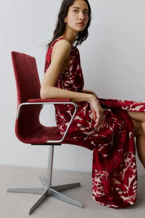 H&m V-neck Midi Dress