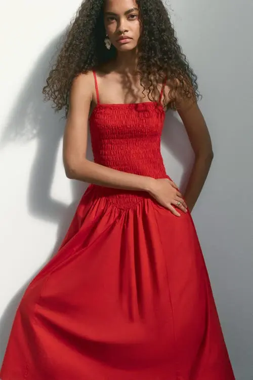 H&m Smocked Flared-skirt Dress - Red