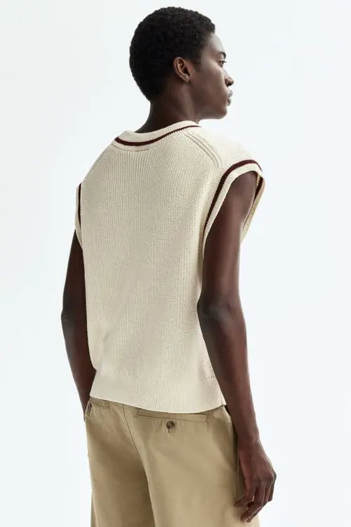 H&m Knitted Sweater Vest