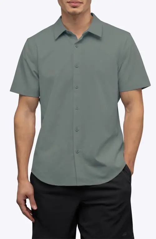 CUTS Crossover Performance Short Sleeve Button-up Shirt