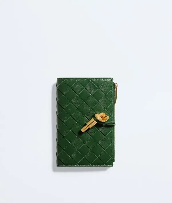 Bottega Veneta Andiamo Medium Bi-fold Wallet - Basil