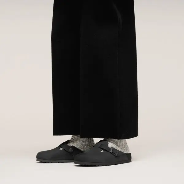 BIRKENSTOCK Boston Nubuck Leather - Black