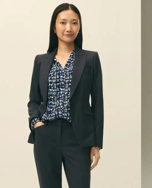 Brooks Brothers The Essentials Single-breasted Peak Lapel In Wool Blend - Navy