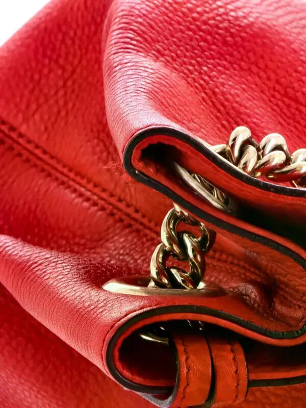 Gucci Soho Chain Strap Leather Medium Shoulder Bag - Red