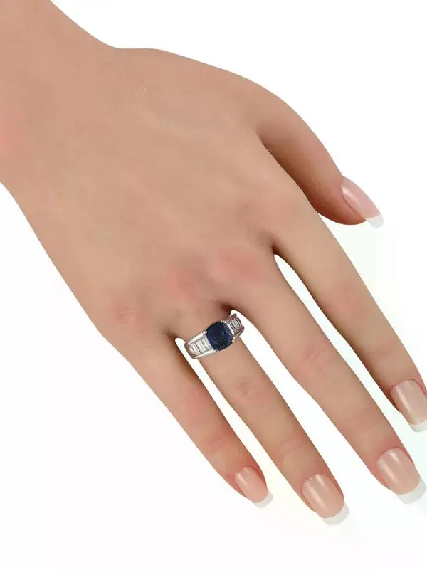 LB EXCLUSIVE Sapphire And Diamond Ring