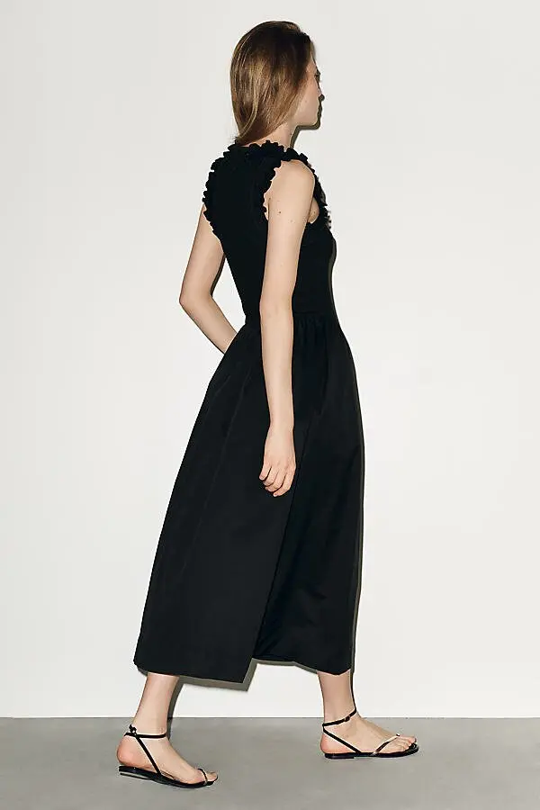 RAISONNEL Square-neck Midi Dress
