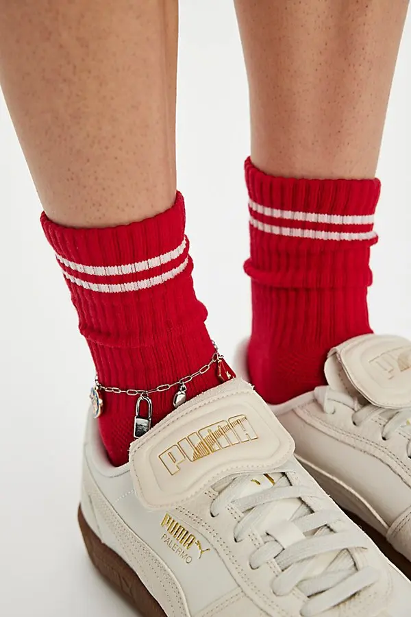 LE BON SHOPPE Boyfriend Socks - Red