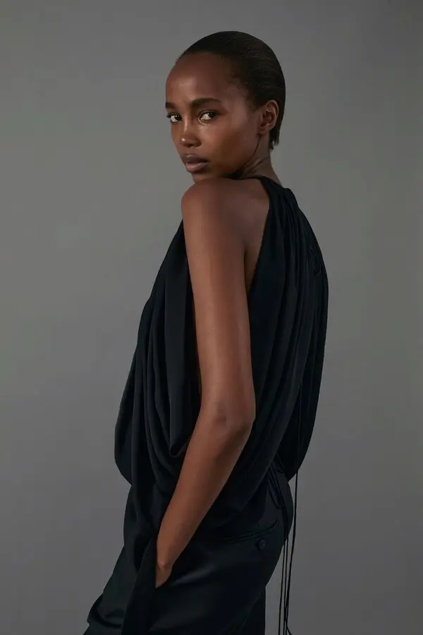 HEIRLOME Lizette Top With Removable Chantilly Lace Collar