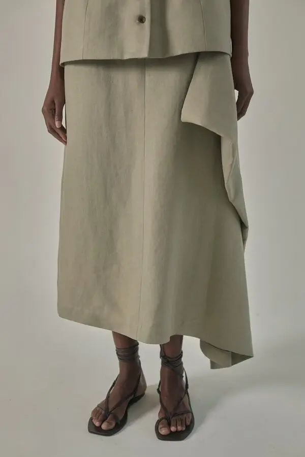 HEIRLOME Augusta Skirt In Linen - Sage