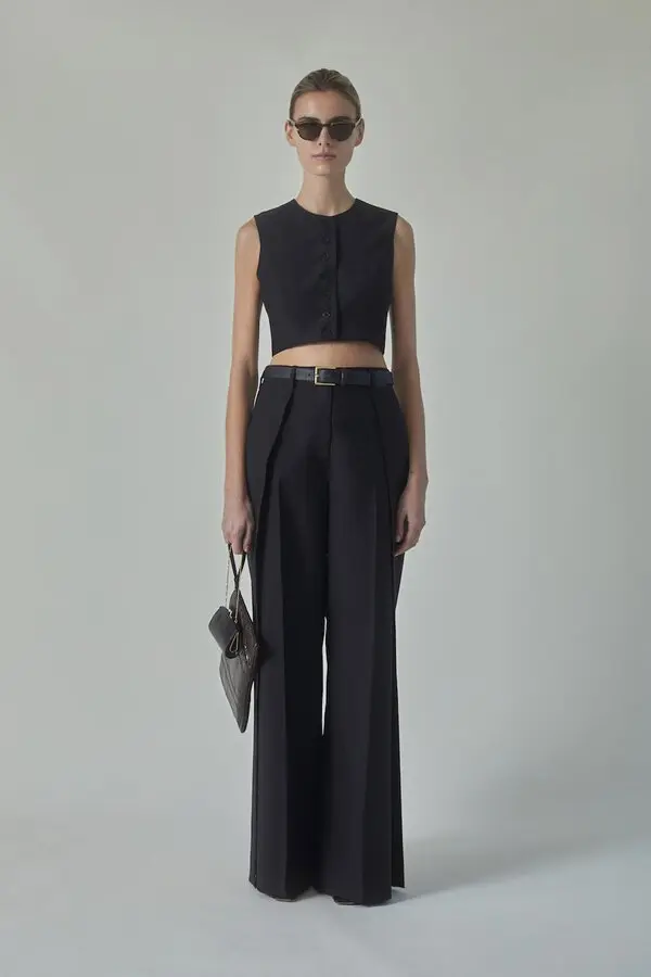 HEIRLOME Danielle Cropped Top - Black