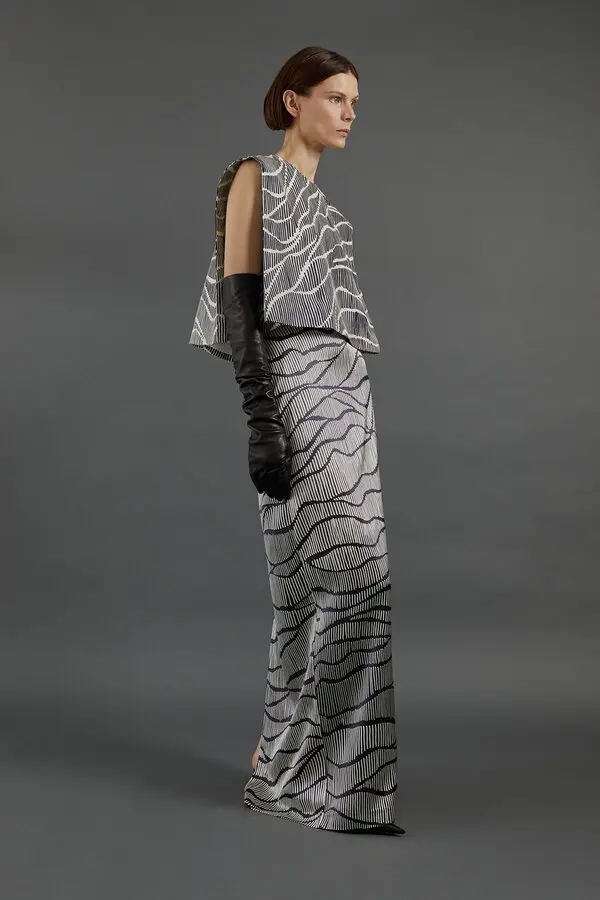 HEIRLOME Milagros Top In Linear Print